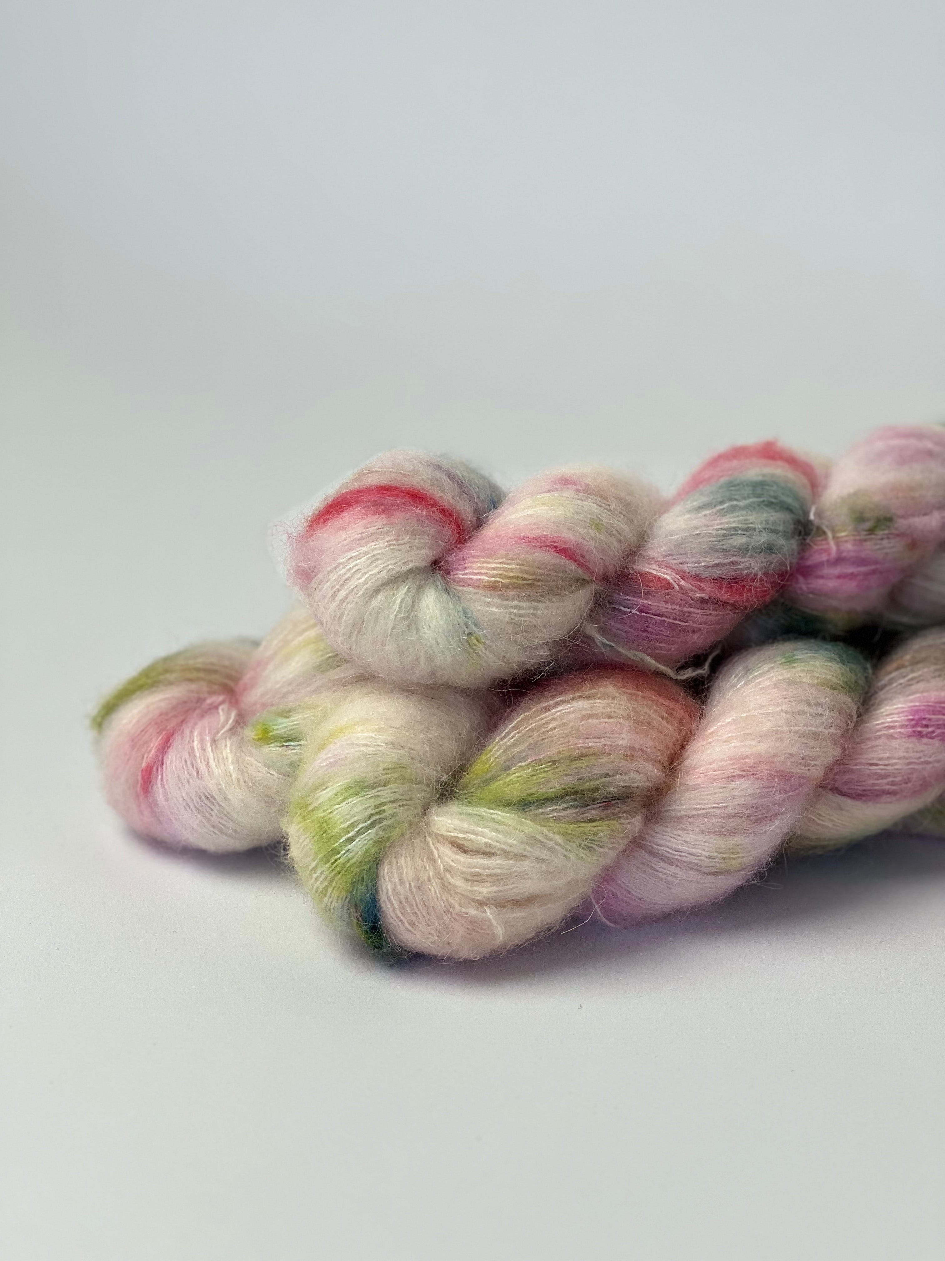 Delux Fluff – Unik Garn